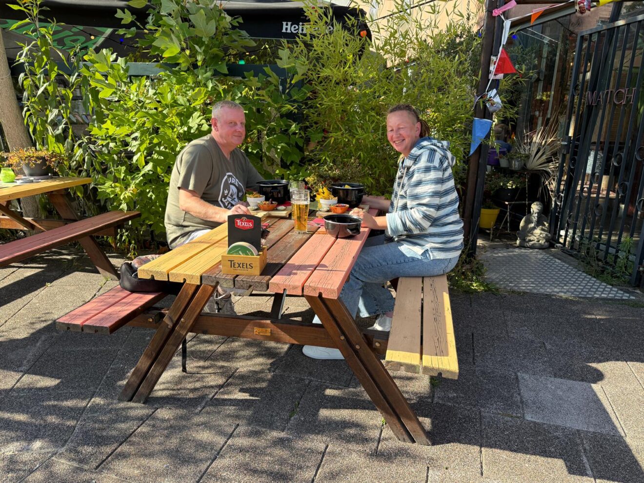 HOME - Eetcafe Thijs